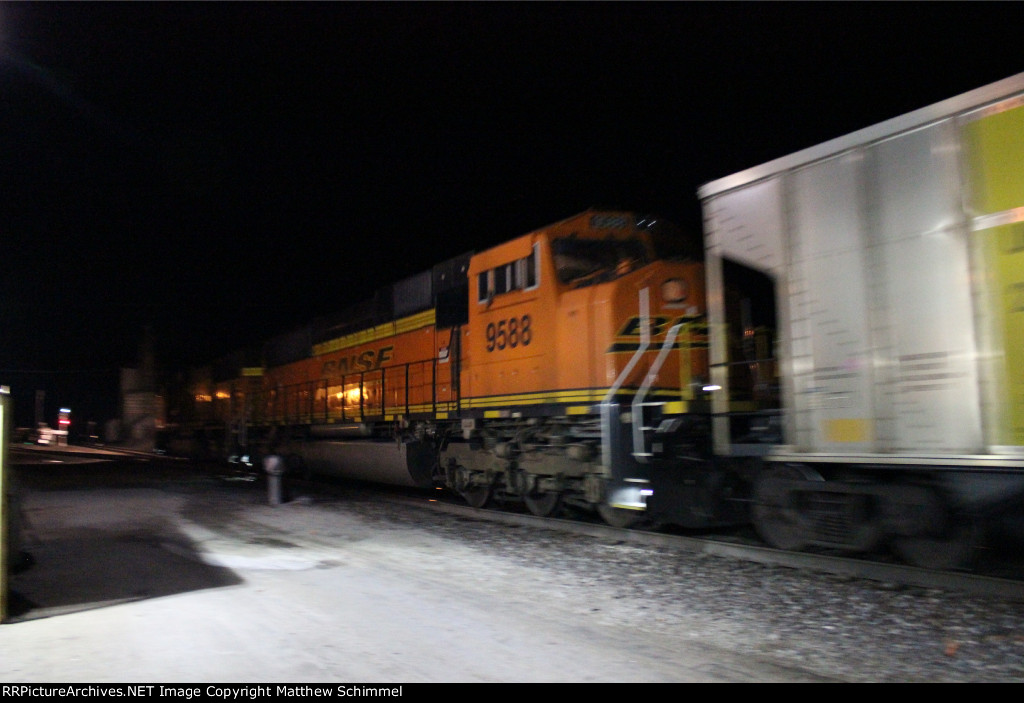 BNSF 9588 - H3 Mac